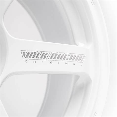 Volk Te37 Saga S Plus Dash White 18x9 5 38 5x114