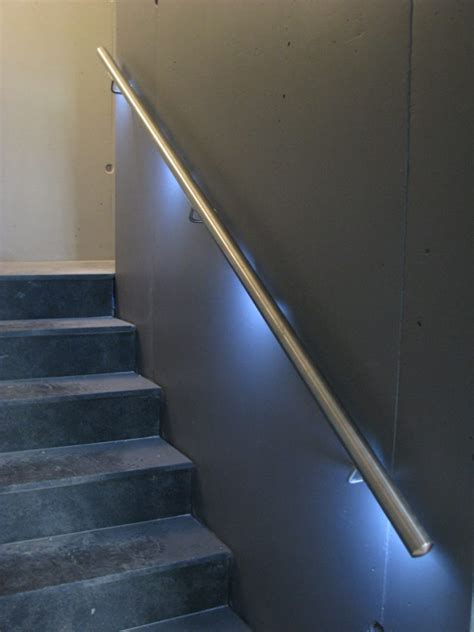 Illuminare Le Scale Con Le Luci A Led Ecco 20 Idee Design Per Ispirarvi