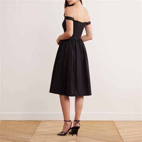 Off Shoulder Corset Midi Dress فستان كورسيه متوسط الطول مكشوف الكتفين