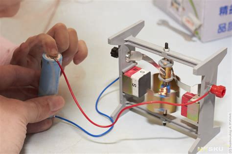 Как сделать электродвигатель своими руками простейший электромоторчик в домашних условиях