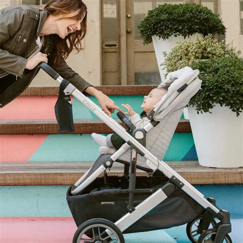 UPPAbaby Cruz V2 Stroller [2025 Review] Pros and Cons