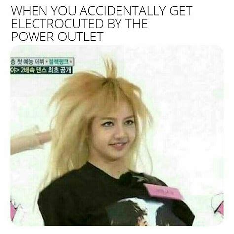 Blackpinkmemes Lisa Kpop Blackpink Memes Melhores Raps Memes Kpop