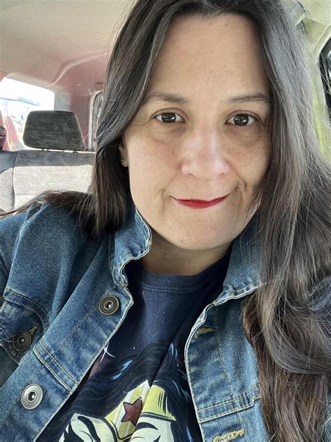 [f46] Car Selfie R Selfies