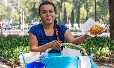 ¿quién Es La Famosa Vendedora Lady Tacos De Canasta