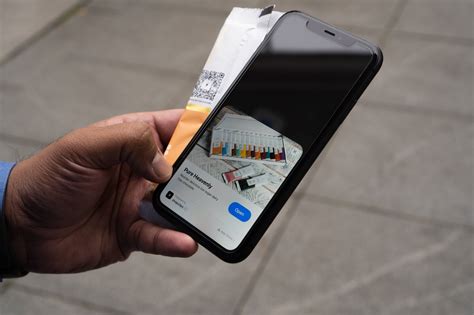 Download Black Iphone Ios 7 Wallpaper