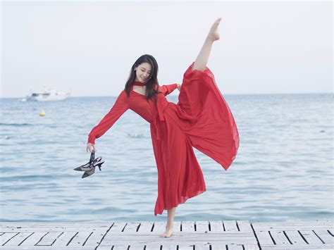 Miao Miaos Feet