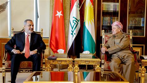 پرزیدنت بارزانی در اربیل با وزیر امور خارجه‌ی ترکیه دیدار کرد