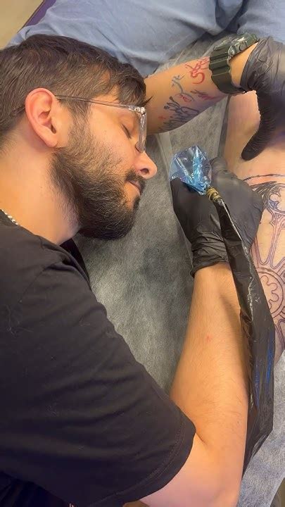 من اومدم 🫶🏼 فول تتو ماندالا روی پا ولاگ ولاگروزانه تتو ترند Daily Dailyvlog Vlog Tattoo