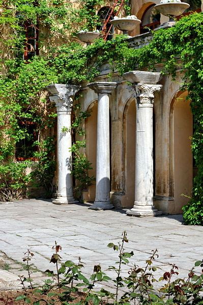 Greek Garden Ideas For A Mediterranean Yard