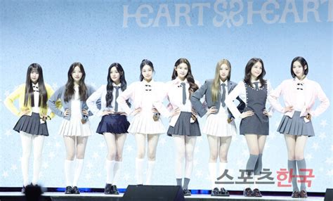 Sm 신인 하츠투하츠 화려한 데뷔 소녀시대 롤모델… 올해 신인상 목표 [스한 현장] 종합