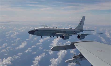 Us Spy Plane Makes Dangerous Maneuvers Against Monitoring Pla Airplane