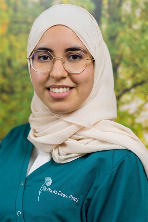 Team Der Hausarztpraxis Plati In Wuppertal Hausarztpraxis Plati