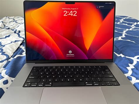 M Pro Macbook Pro Late Cpu Cores Gpu Cores Gb Ddr Gb Ssd Jawa