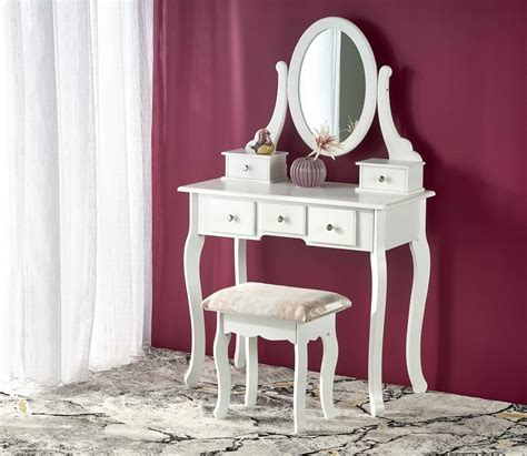 Sara Console White Newline