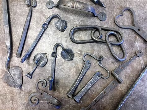 Beginner Blacksmithing August 5 8 New England School Of Metalwork