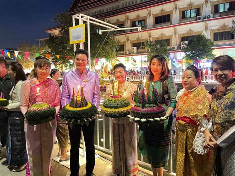 เขตบางซื่อ ร่วมงานลอยกระทง “ชวนออเจ้าลอยกระทง เยือนถิ่น คลองเปรมประชากร” การเมืองชุมชน