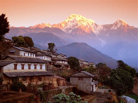 Ghandrung Village Nepal Himalaya Wallpapers And Images Wallpapers Pictures Photos