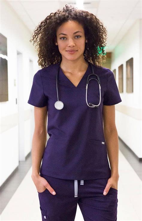 Womens Casma Three Pocket Scrub Top · Figs Nurse Outfit Scrubs