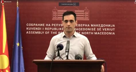Левица поднесе Предлог закон за укинување на двојазичните декларации