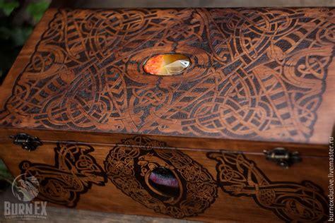 Деревянный сундук Celts Chest заказать на Ярмарке Мастеров Ak7cjru Шкатулки Одесса