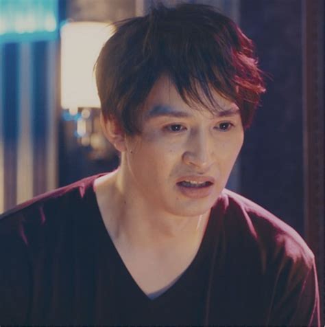 【新宿野戦病院】セラピスト役は誰？浜中文一に似てる芸能人は清塚信也！