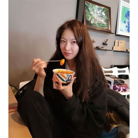 9 Potret Gong Seung Yeon Siap Comeback Di Kdrama Bulgasal
