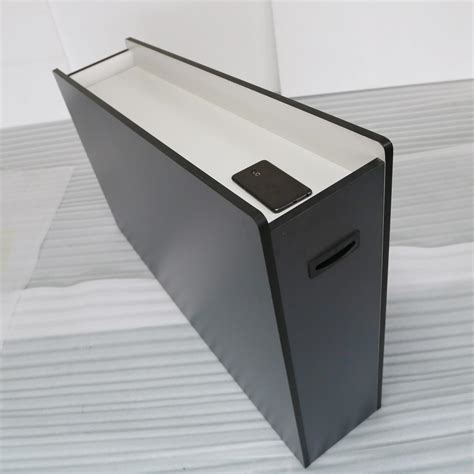 Divesting Tables For Security Walk Through Metal Detectors