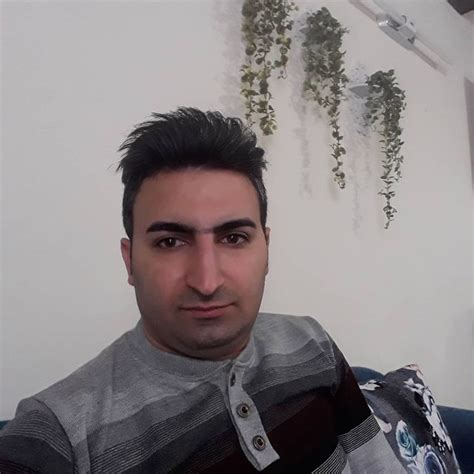 Sadegh Jamalinia On Threads