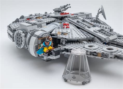 Très vite testé : LEGO Star Wars 75257 Millennium Falcon - HOTH BRICKS