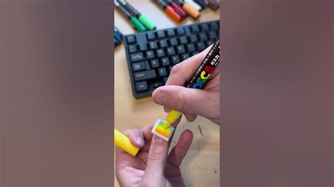 Customizing My Keyboard 🎨🖌️ Art Artwork Keyboard Artist Posca Satisfying Youtube