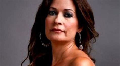 Olvido Hormigos Reaparece Posando Desnuda Y Embarazada Formulatv