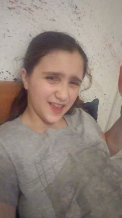 потвърдено стая Youtube