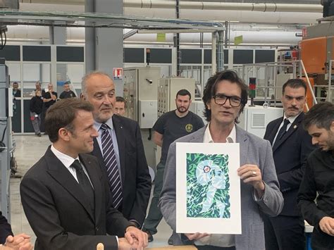 Emmanuel Macron en Dordogne revivez la visite du président de la