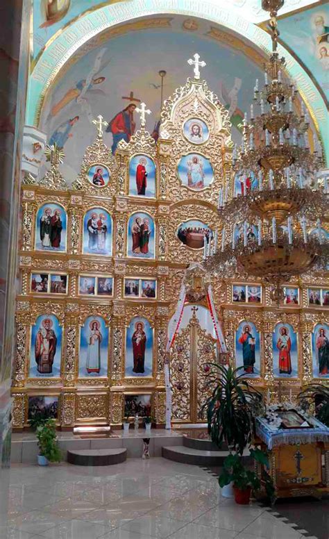 Большой иконостас для храма под заказ - церковная утварь от производителя