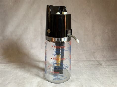 Electric Cocktail Mixer With Recipes And Battery Operated Function