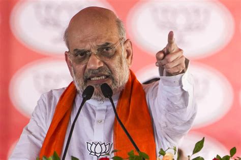 Amit Shah Journalist Assaulted During Amit Shah Rally Anandabazar