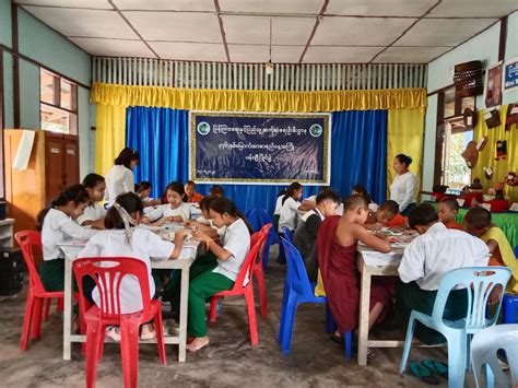 တုံတာ မြို့၊ ပြန်ကြားရေးနှင့်ပြည်သူ့ဆက်ဆံရေးဦးစီးဌာန Community Centre ခန်းမ၌ ၇၆ နှစ်မြောက