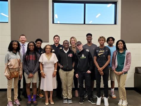 Community Ymca Actprep Collegebound Matthew Kemp