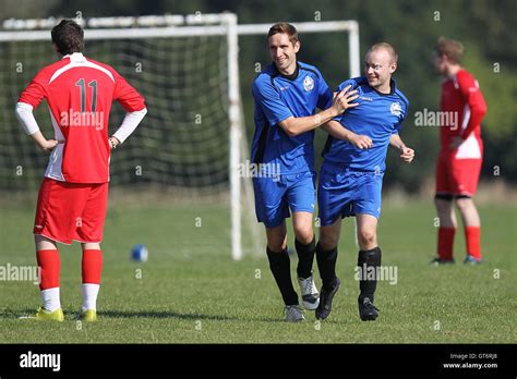 Angel And Crown Red Vs Regents Park Rovers Hackney And Leyton Sunday