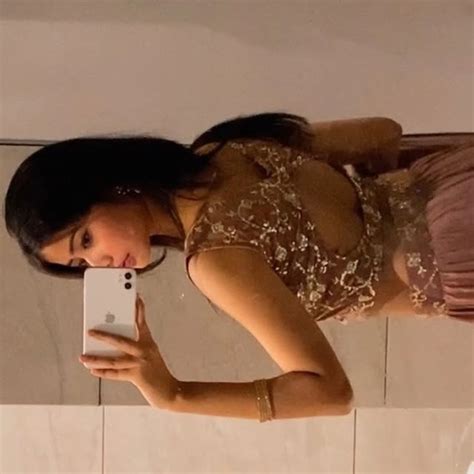 𝐒𝐢𝐦𝐫𝐢𝐤𝐚𝐫💌 Misssimrika On Threads