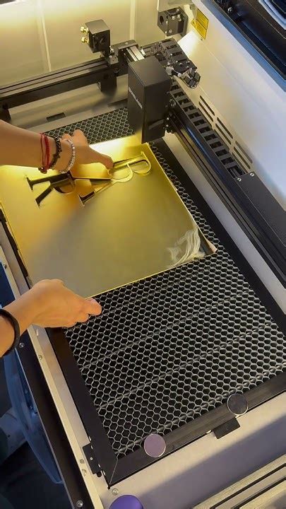 Did You Know That You Can Cut Pexiglass On The Onelaser Xrf