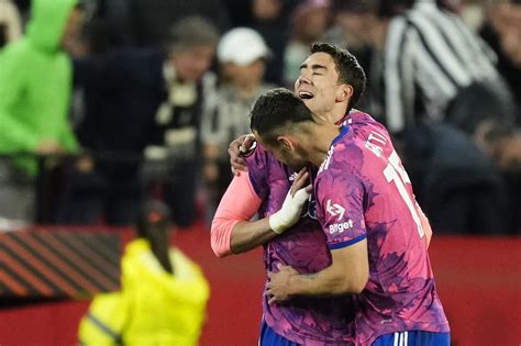 Allegri A Muso Duro Szczesny Non Conosce Bene Litaliano Meglio