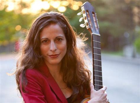 New York City Guitar School Katty Mayorga New York City Guitar School