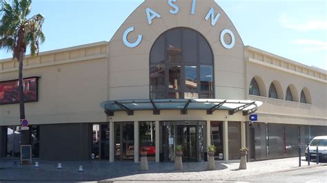 Arnoux Claude Cavalaire Sur Mer