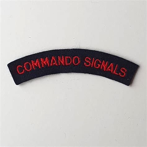 Commando Signals Reproduction Cloth Shoulder Title Red On Blue