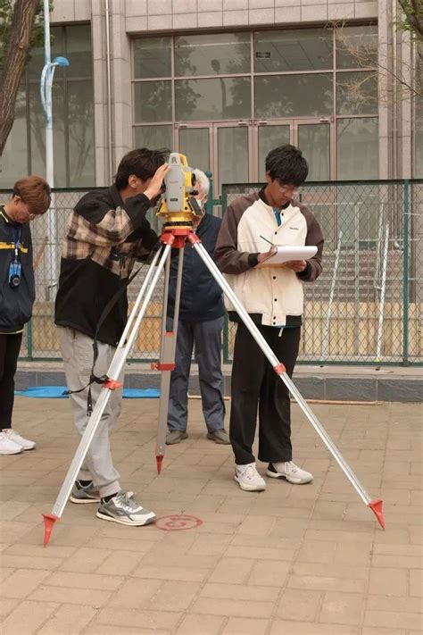 省级学会 内蒙古自治区测绘学会举办2023年南方测绘杯全区高等院校大学生测量技能大赛 澎湃号政务 澎湃新闻 The Paper