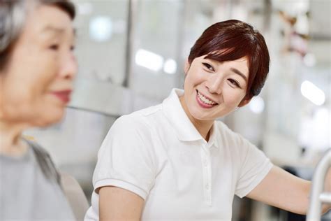 【表でわかりやすく解説】スピーチロックが介護に与える影響とその対策