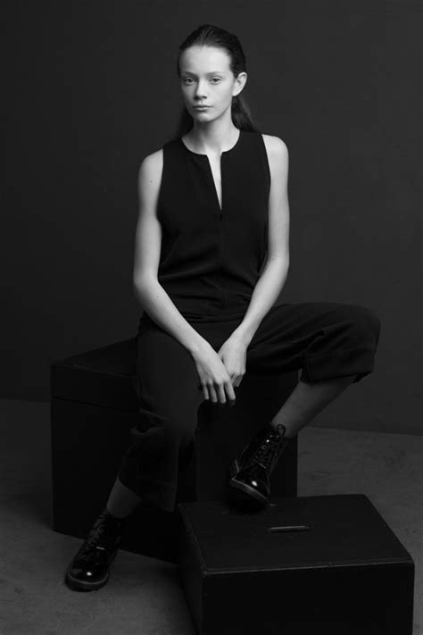 Joyce Elite Model Look