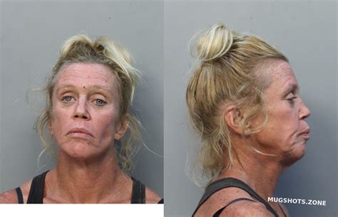 Frank Michelle Lee 11072025 Miami Dade County Mugshots Zone