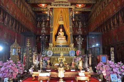 รัฐมนตรีว่าการกระทรวงวัฒนธรรมเข้าสักการะพระพุทธรูปวังหน้า พระปฏิมาแห่ง